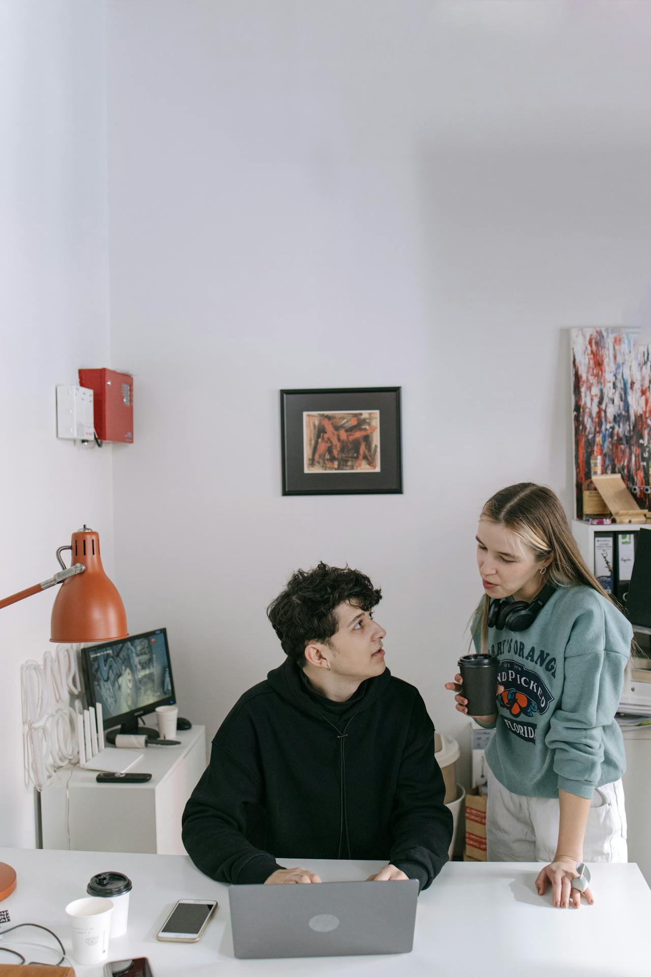 Geração Z adota lazy job como flexibilidade e bem-estar no trabalho ...